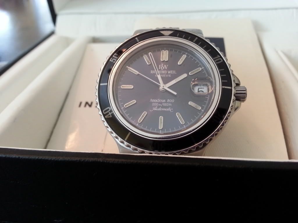 TimeZone : Sales Corner » Raymond Weil Amadeus 200 retro dive watch $265