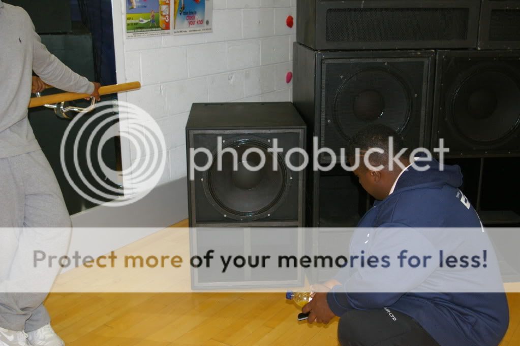 Amplifier testing session photos - 08-05-11 - Speakerplans.com Forums ...